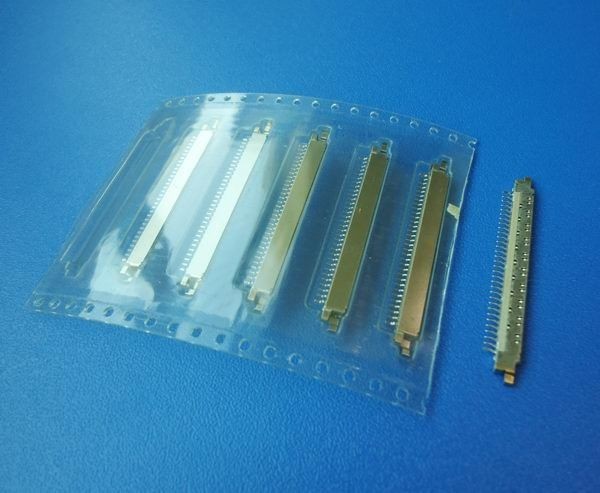 OEM SMT IDC Header Board Connectors Equivalent Height 1.55MM for ...